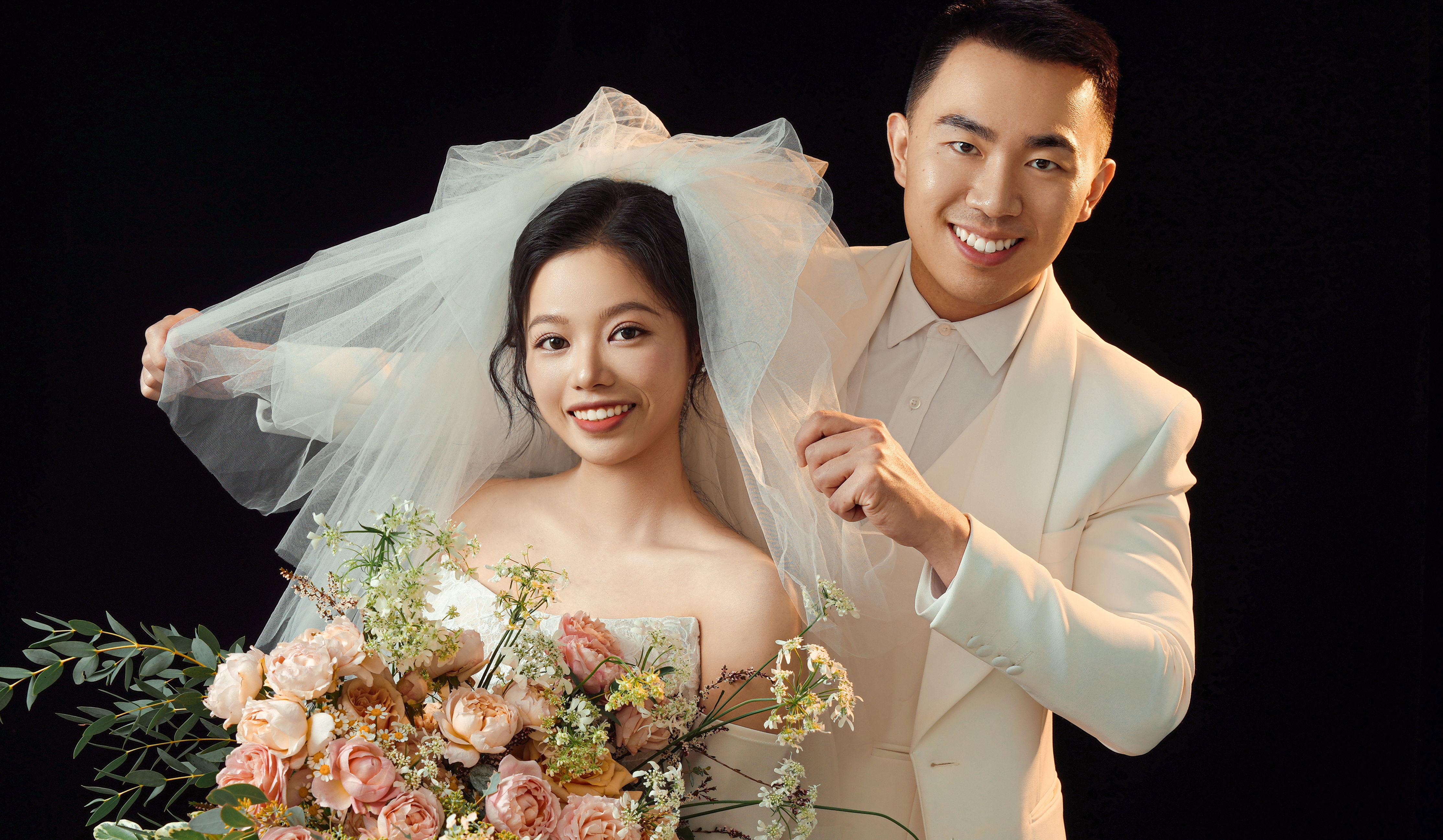 Dawn Li and Cheng Chen's Wedding Website