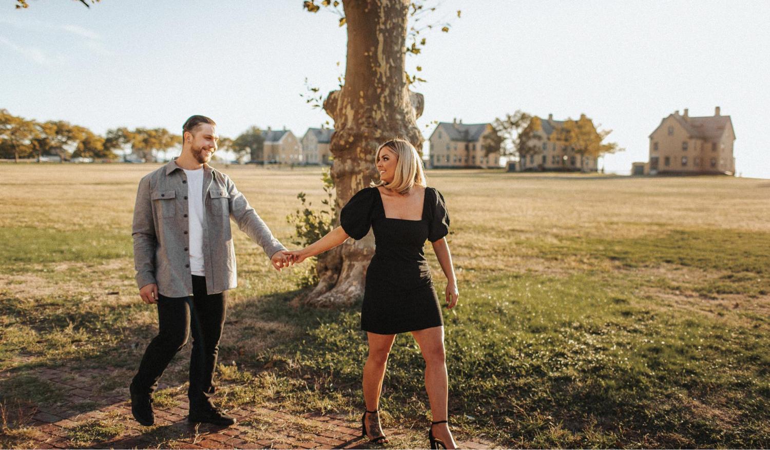 Kenneth Lyons and Colleen Applegate's Wedding Website