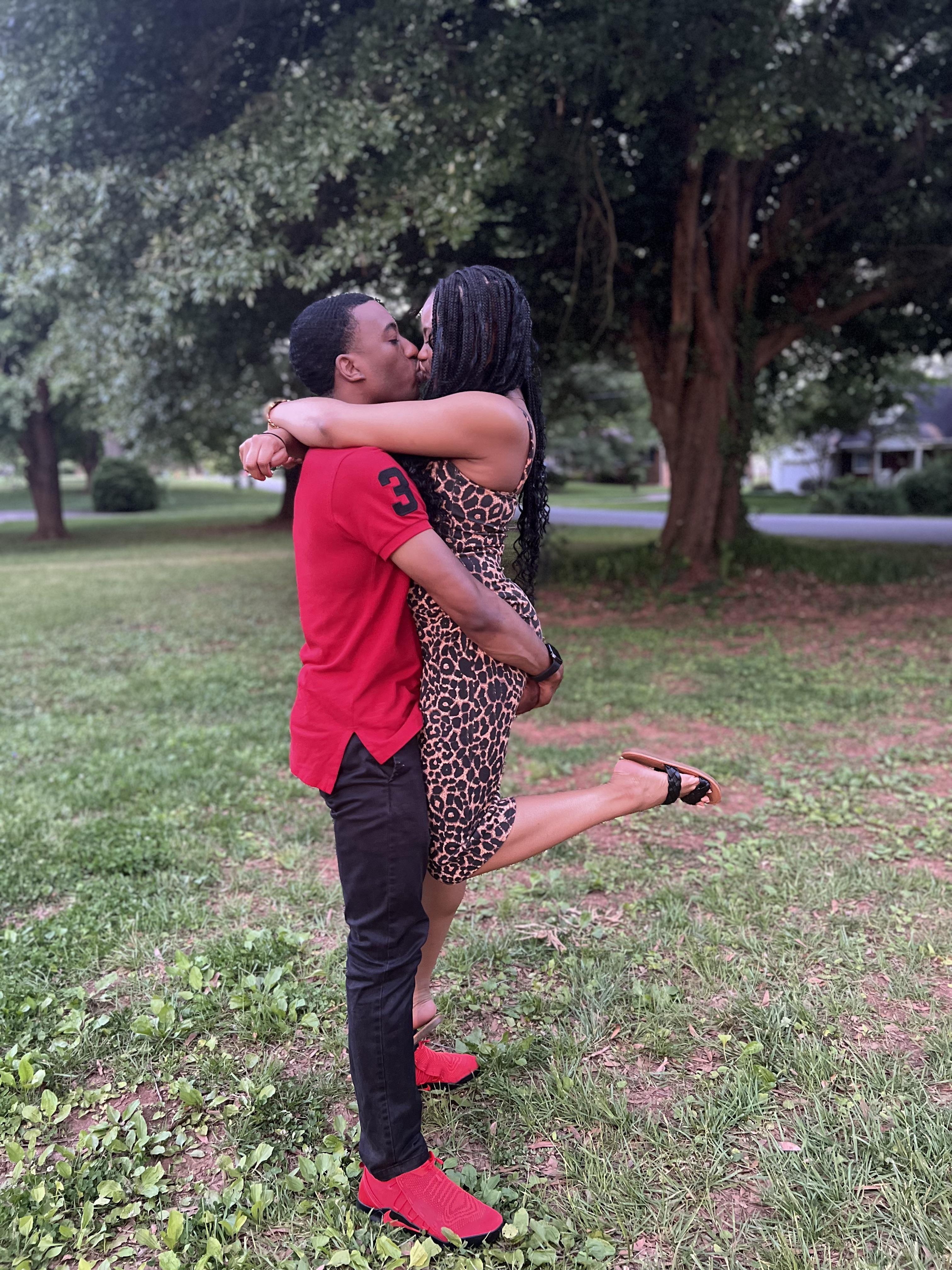 Delante' Sykes and Janeé Harris' Wedding Website