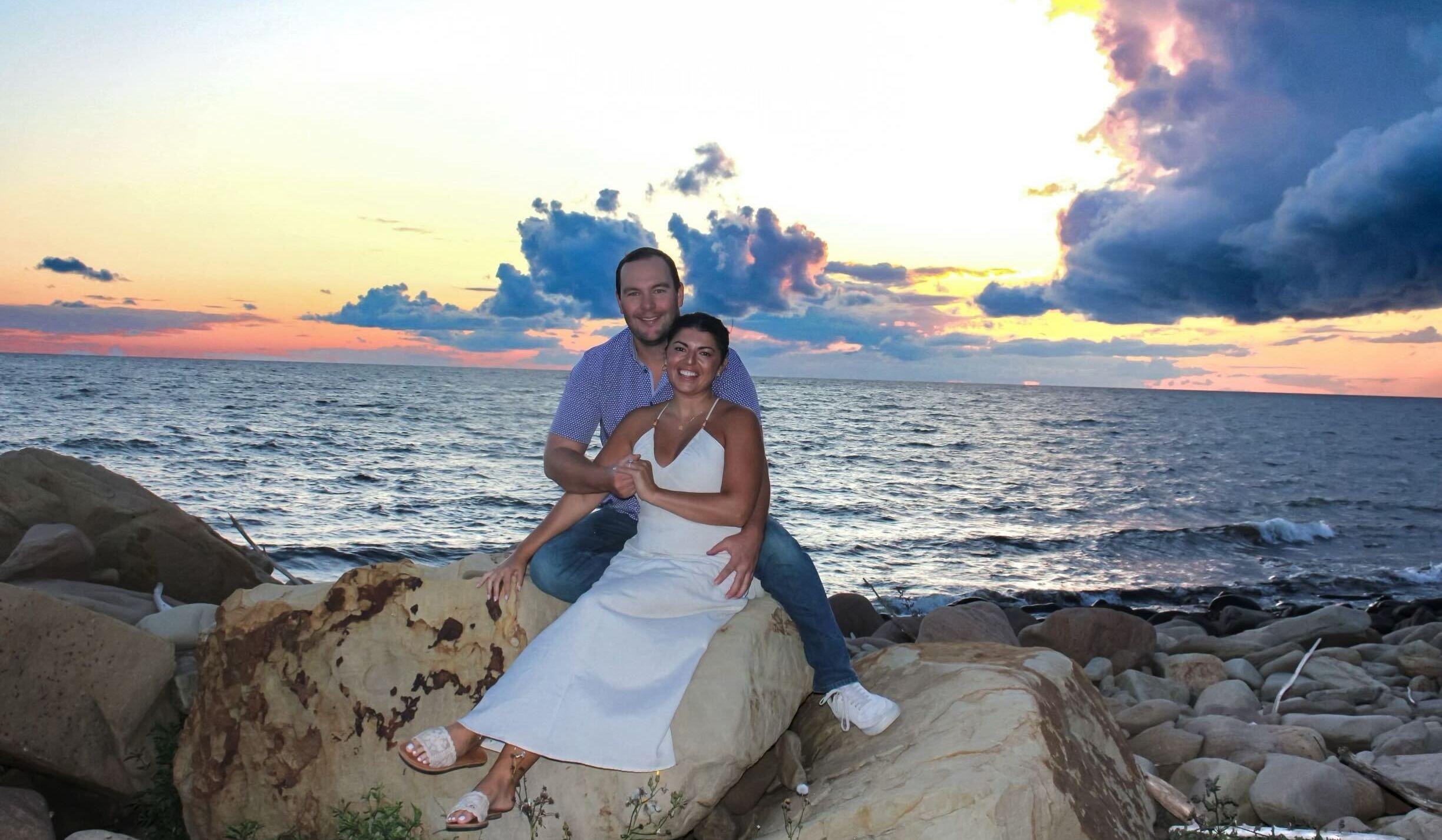 Annie MacLellan and Brett Farrell's Wedding Website