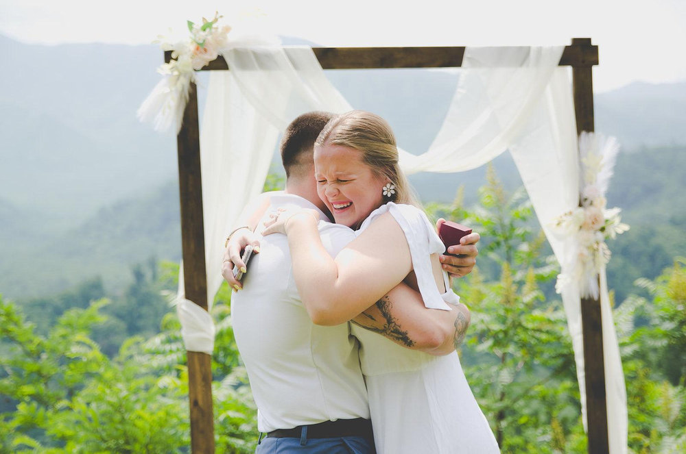 Caroline Justice and Braden Hays' Wedding Website
