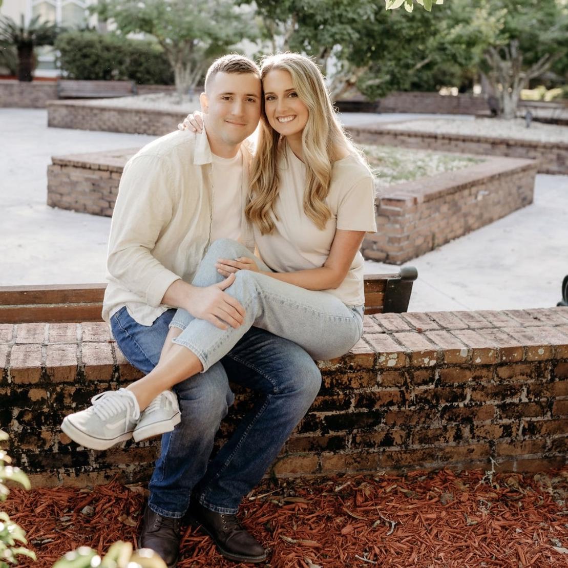 Juliana Brakefield and Caleb Warren's Wedding Website