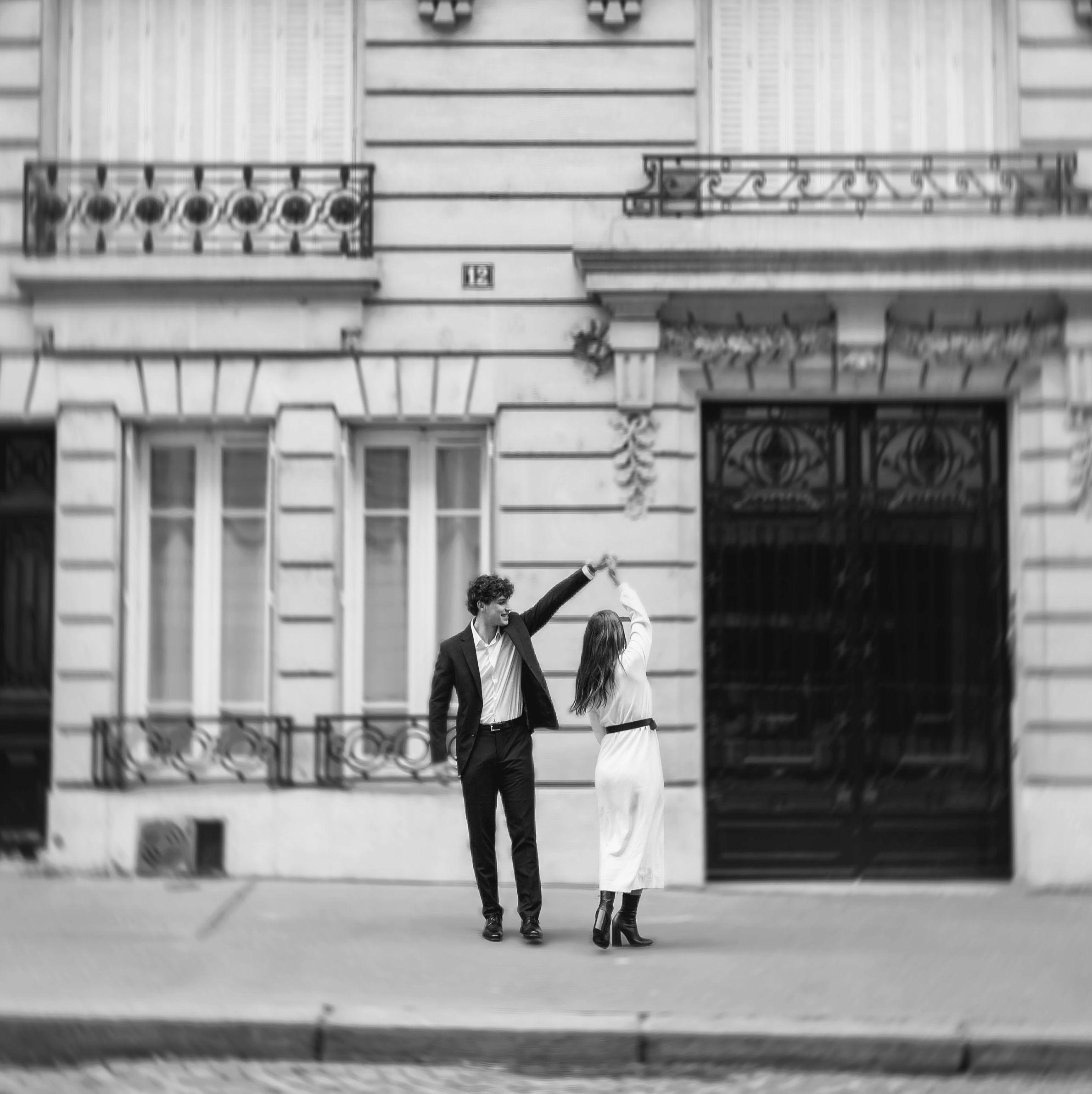 Kensi Bledsoe and Julian Hood's Wedding Website