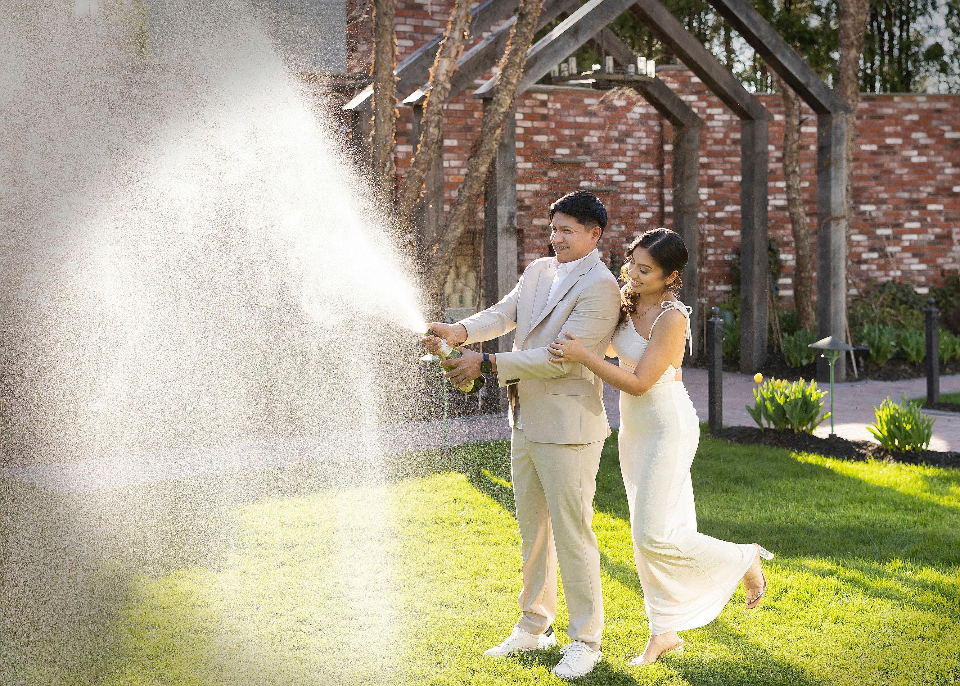 Elizabeth Pinos and Alex Narvaez's Wedding Website