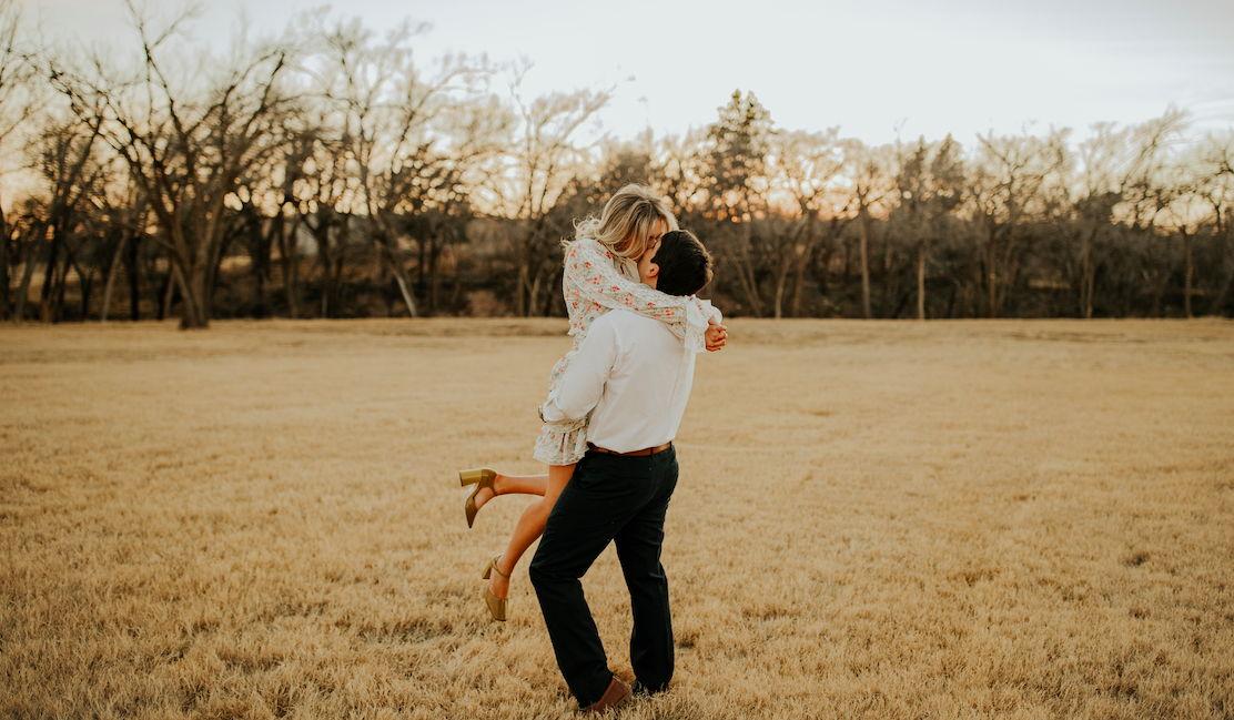 Kondi Smith and Rob Littlefield's Wedding Website