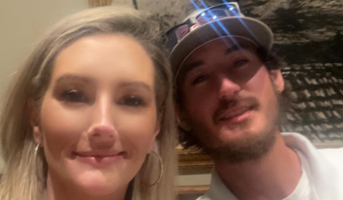 Hope Storms and Robert Brown's Wedding Website