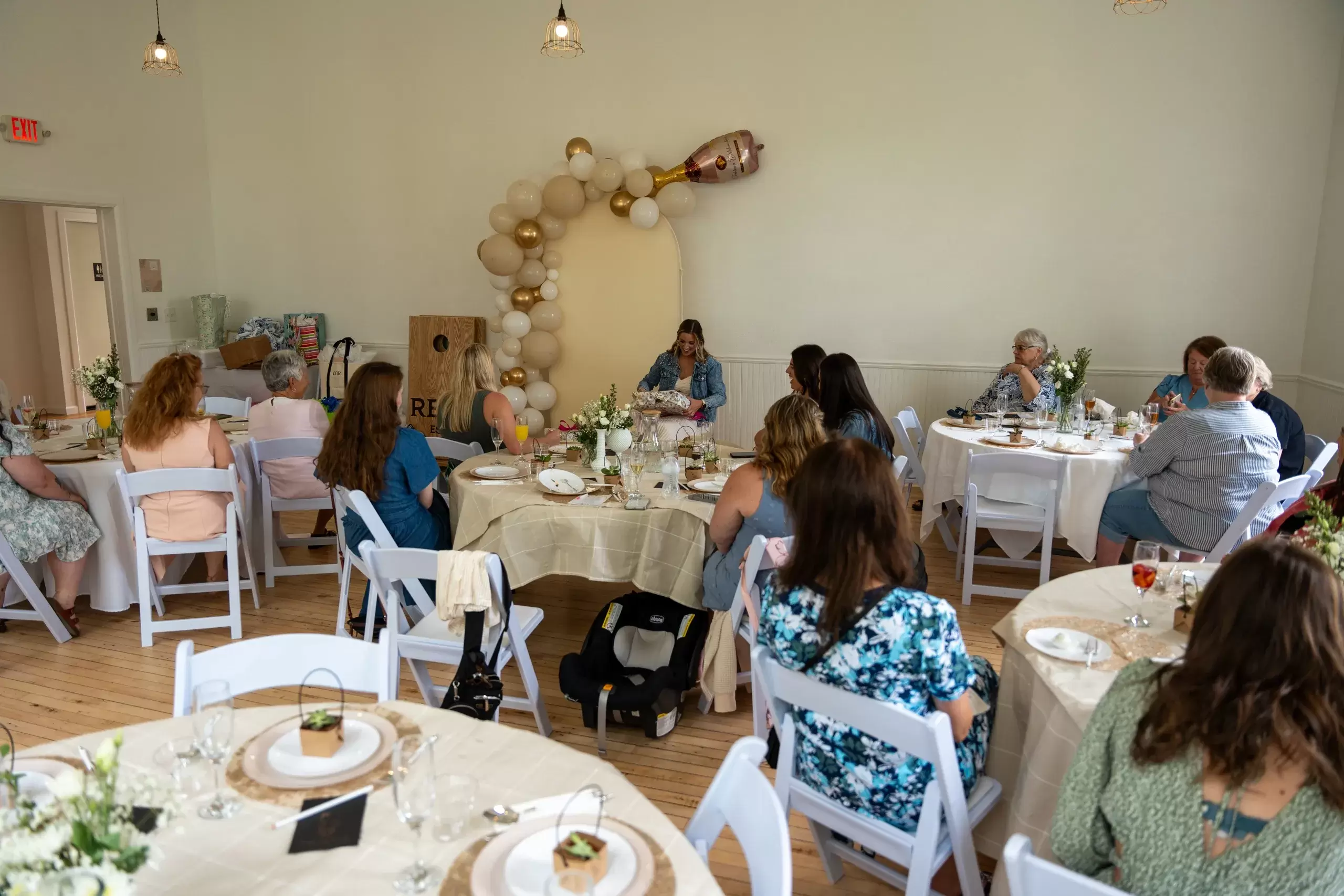 The Lincoln Event Center | Wedding Venues | Cost, Reviews & Photos | Zola