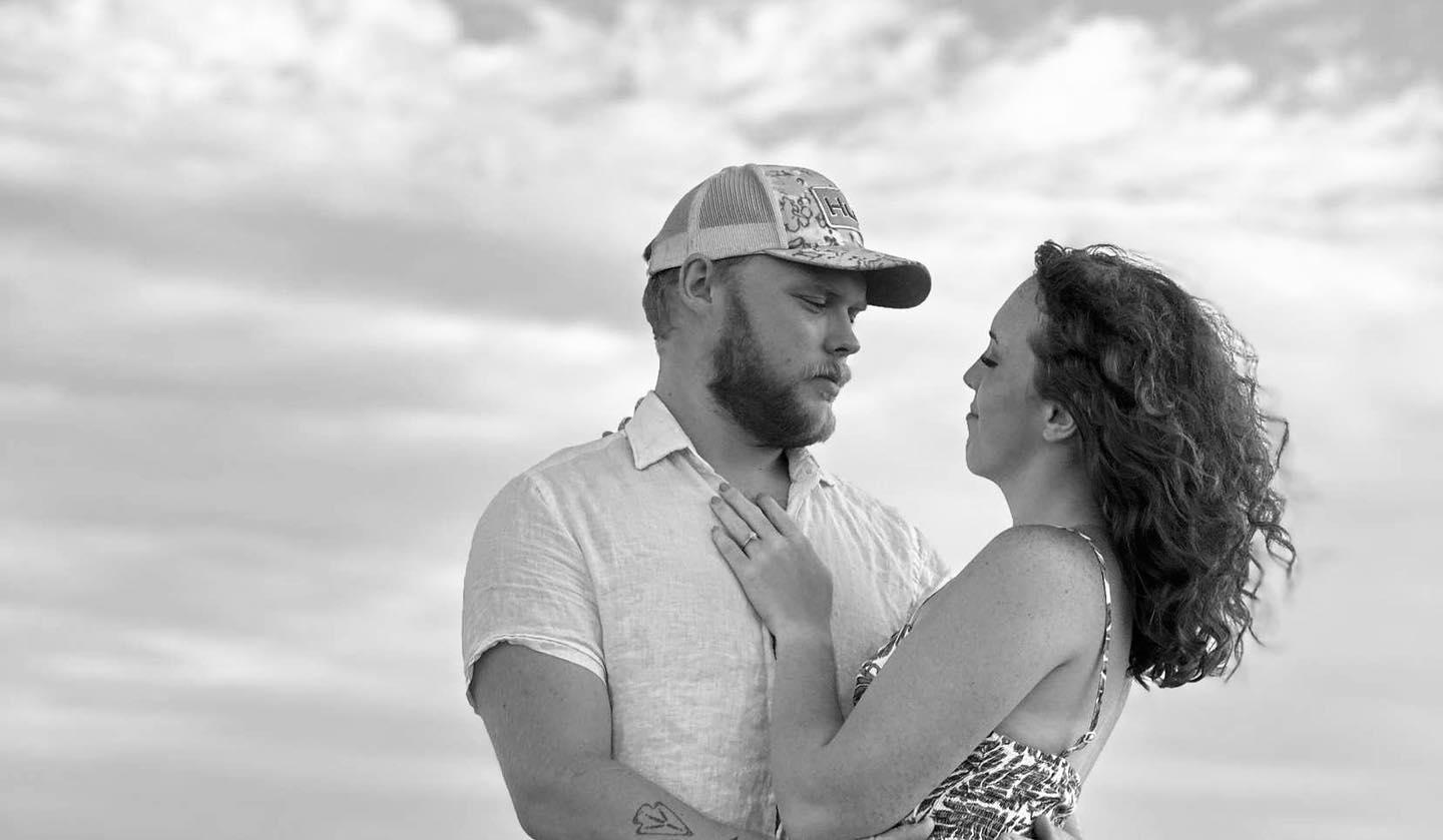 Elizabeth Gidley and Seth Hahn's Wedding Website