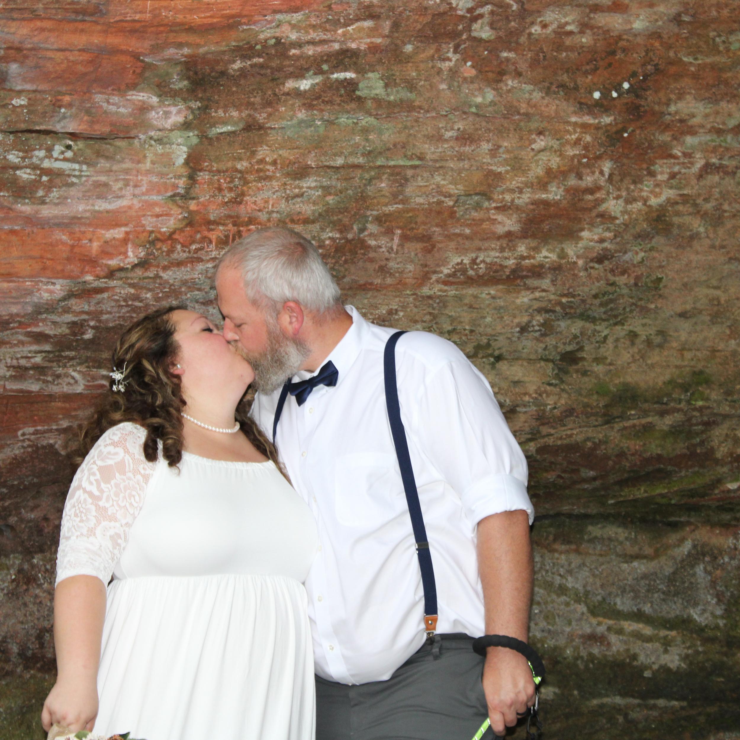 Cynthia Jo Prewitt and Kyle David Kinney's Wedding Website