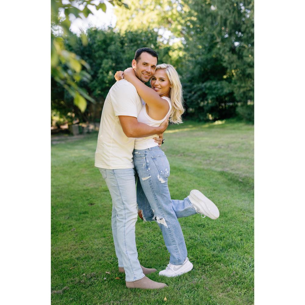 Brooke Waid and Howard Hargate's Wedding Website