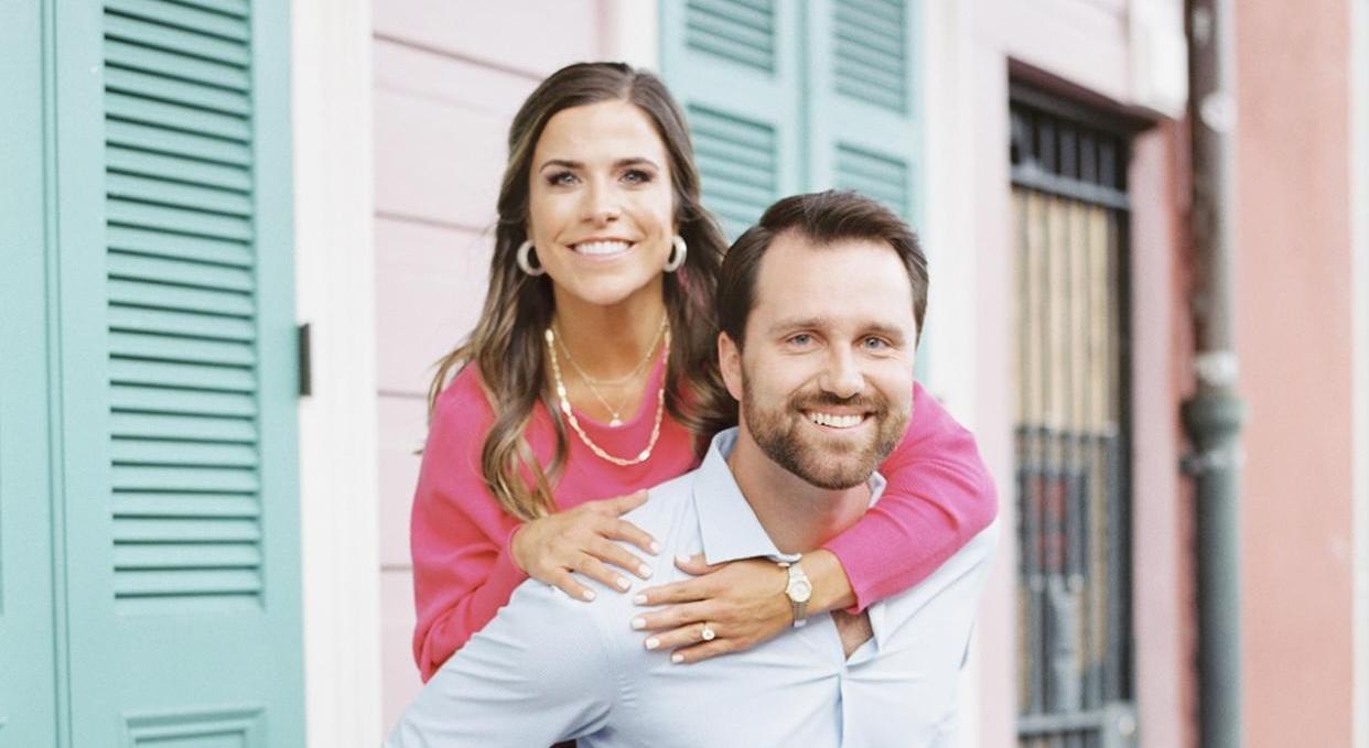 Ainsli Hollier and Justin Blinson's Wedding Website