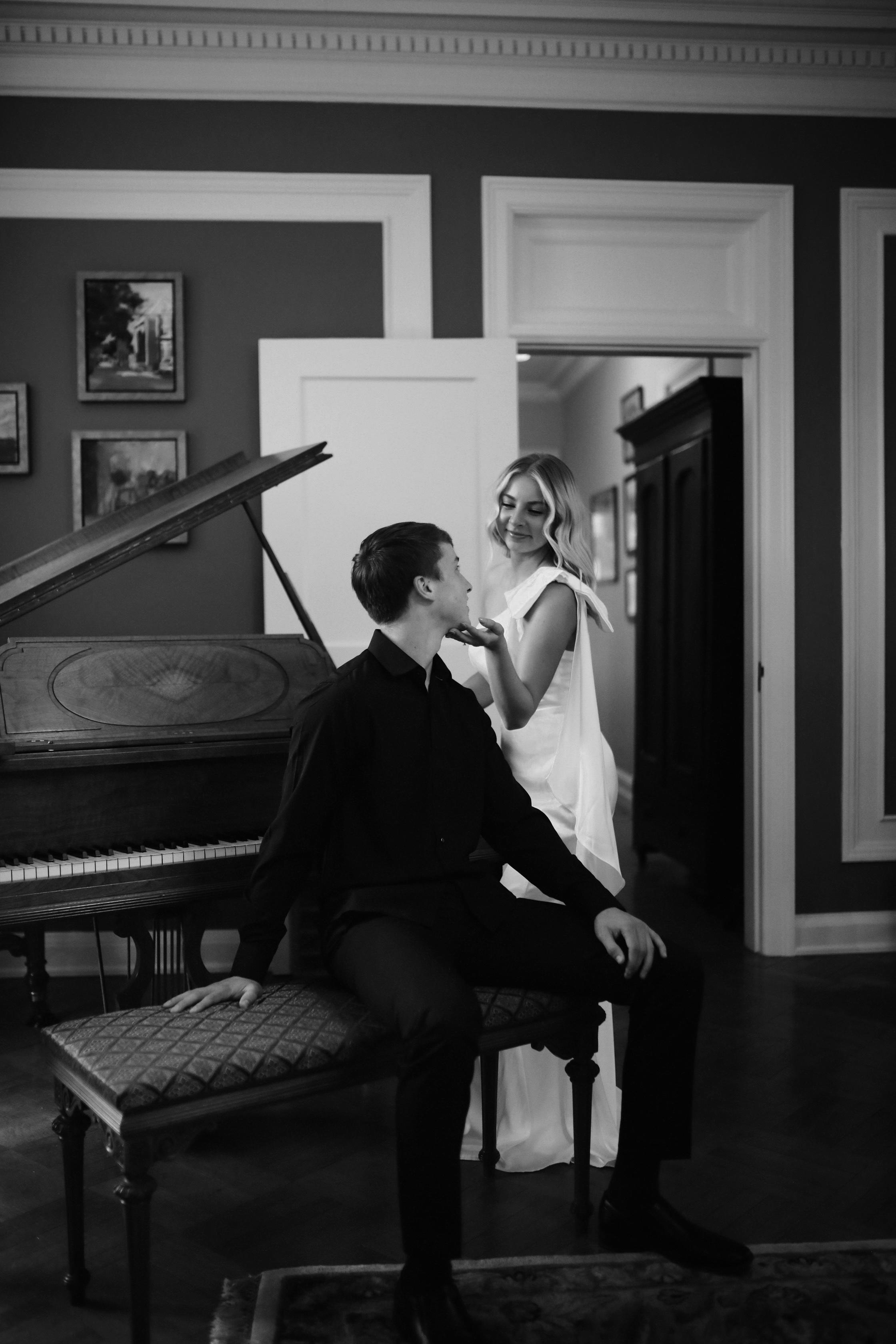 MacKenzie Bailes and Noah Fenton's Wedding Website