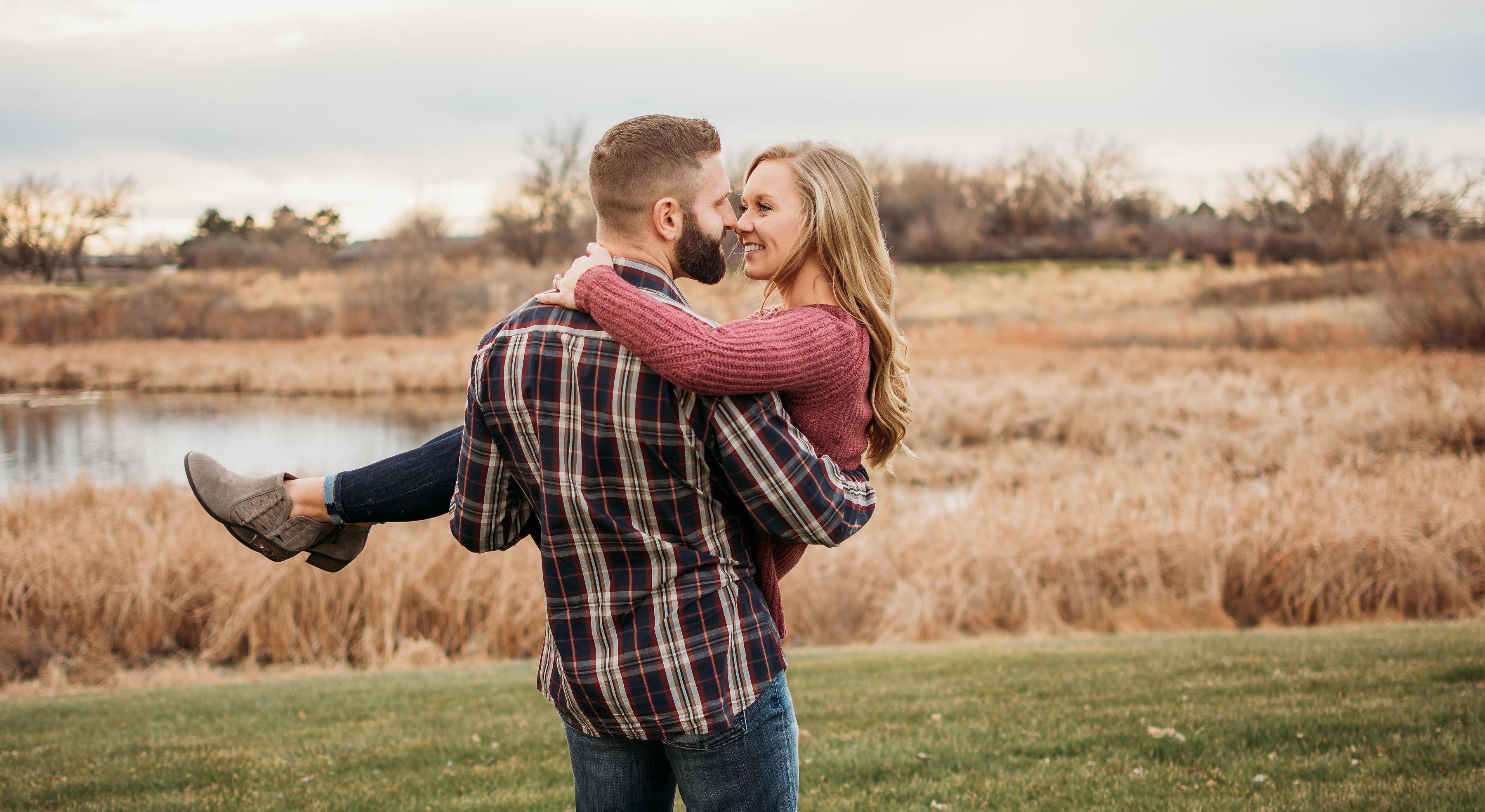 Brytnee Huggard and Aaron Thomas' Wedding Website