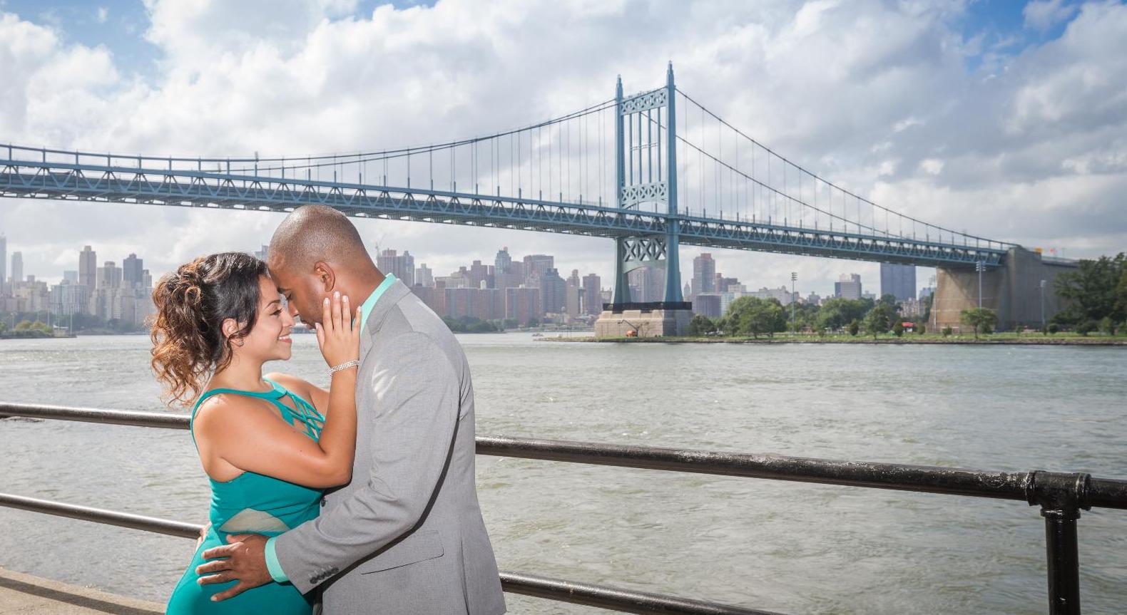 Caroline Castro and Chris Bou's Wedding Website