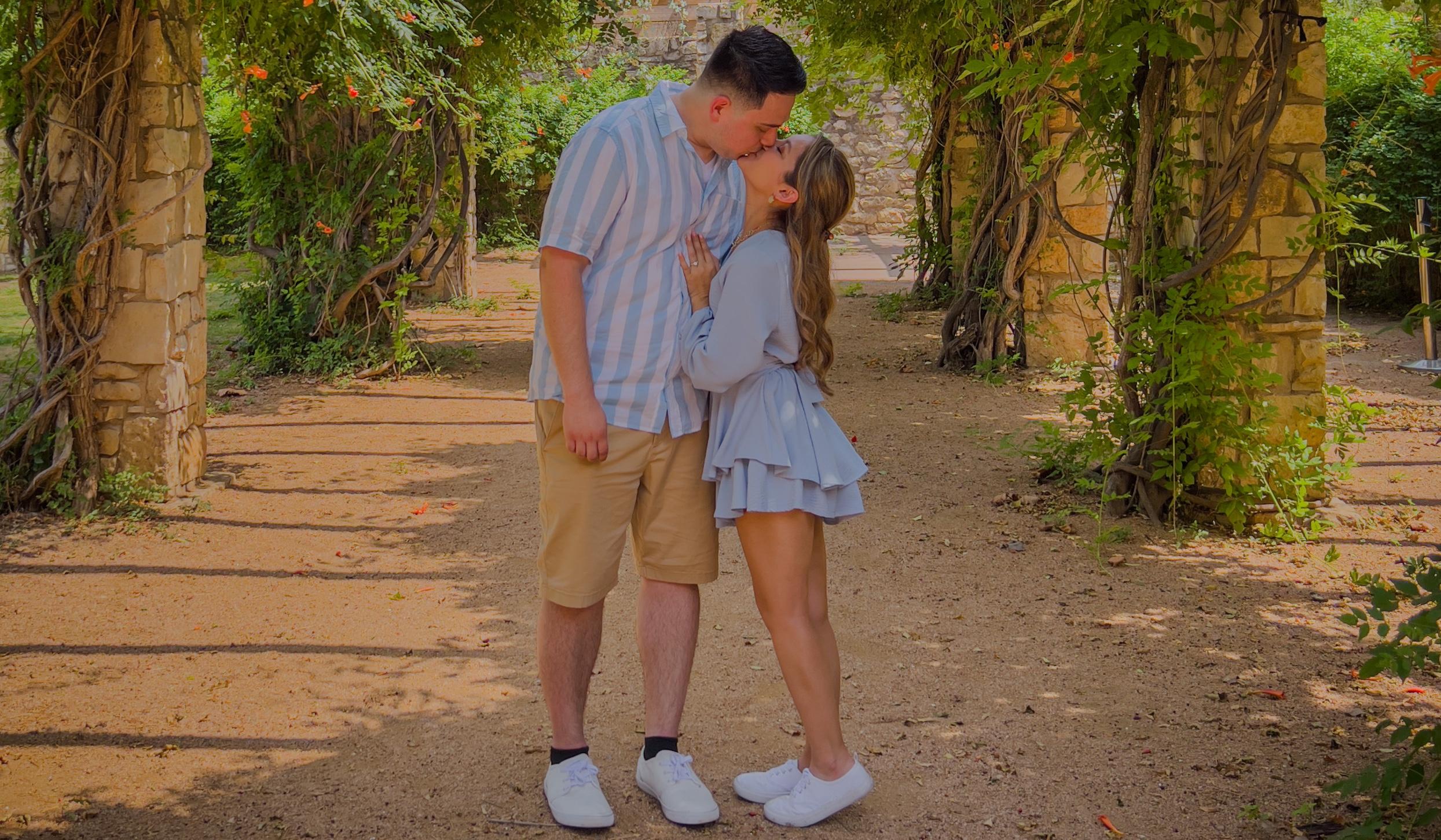 Sabrina Olmos and Armando Gonzalez's Wedding Website
