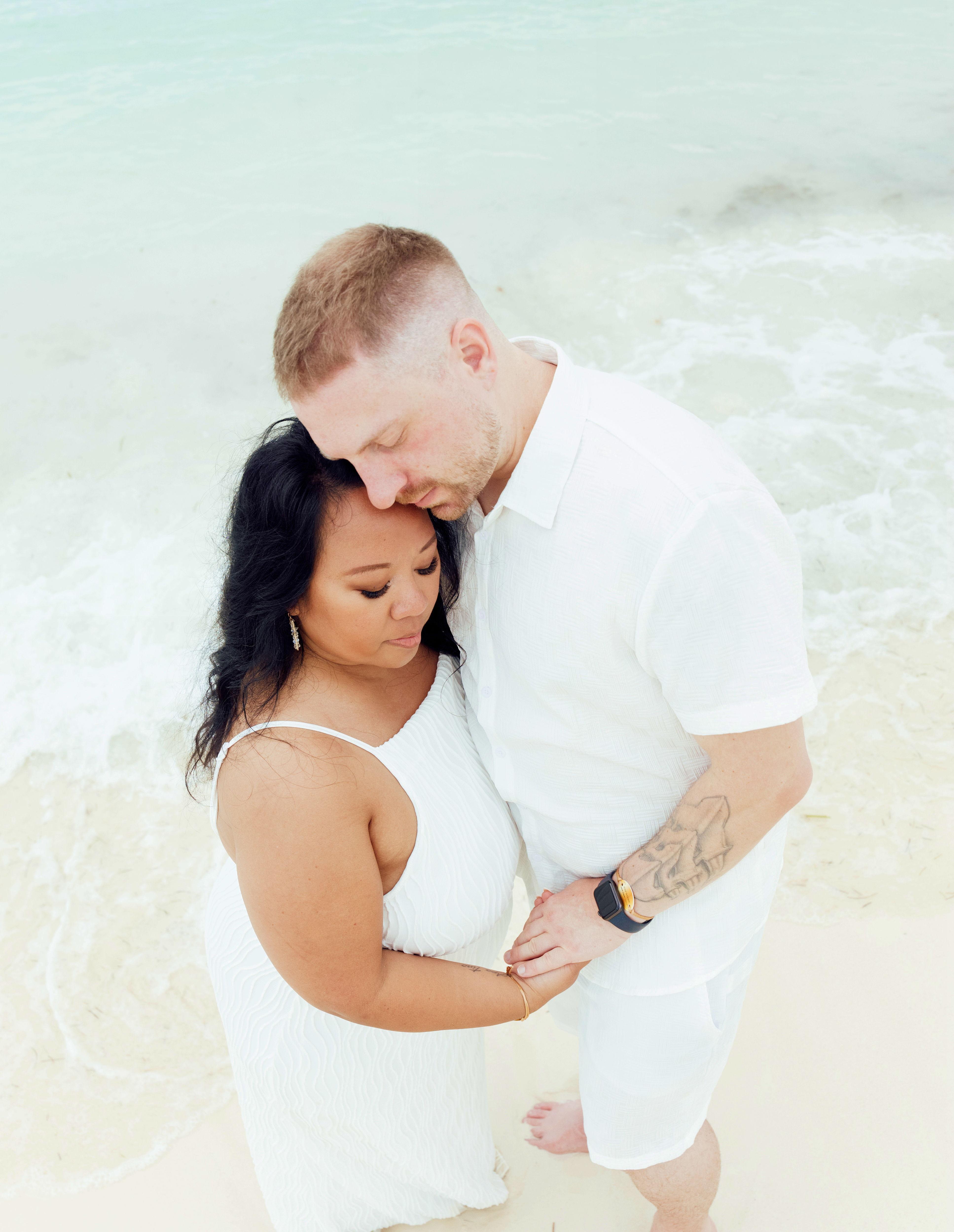 Elyndsay Punsalan and Timothy Klassen's Wedding Website