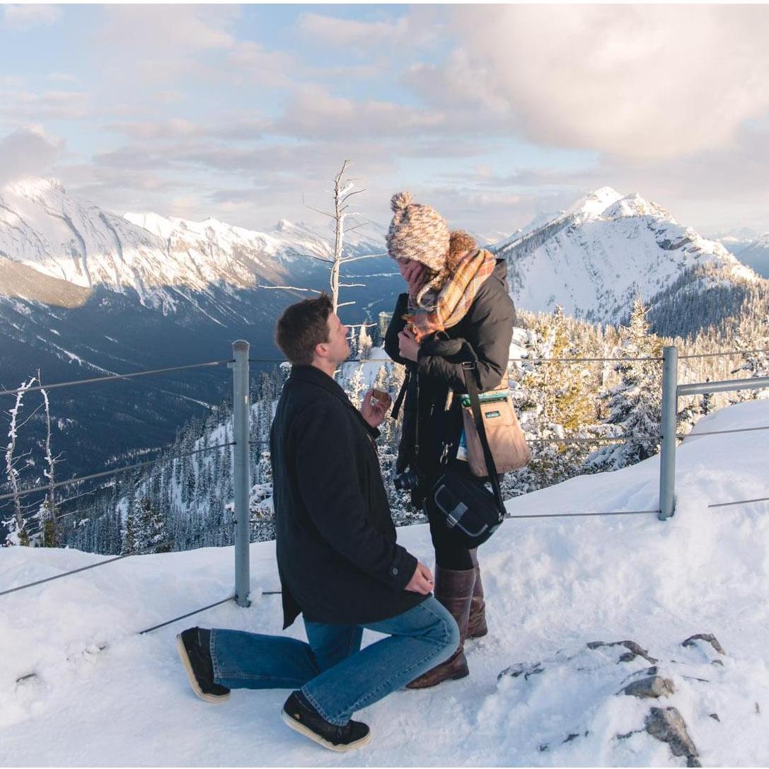Gabrielle Schorr and Justin Husted's Wedding Website