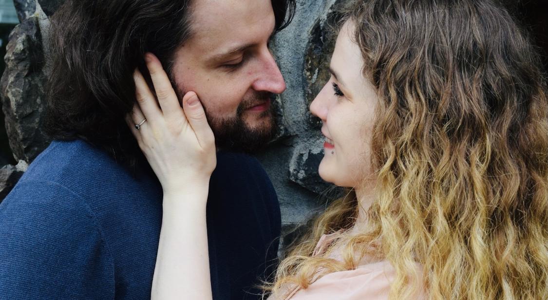 Lindsey Goodrich and Alex Garabedian's Wedding Website