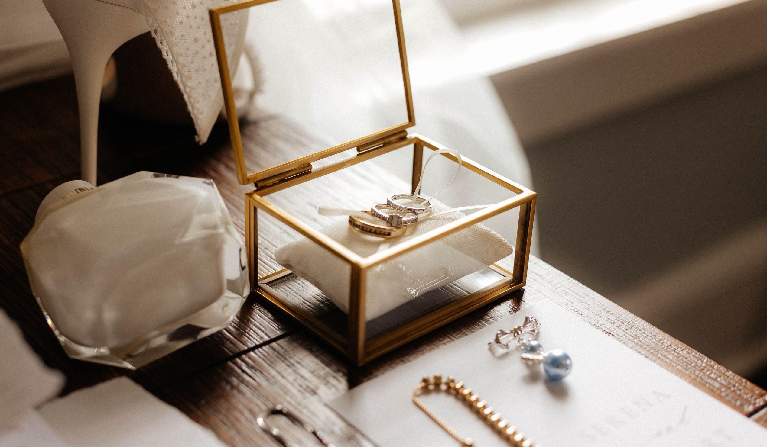 Serena Semere and RT Myrvold's Wedding Website