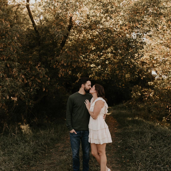 Taylor Conway and Chase Overland's Wedding Website