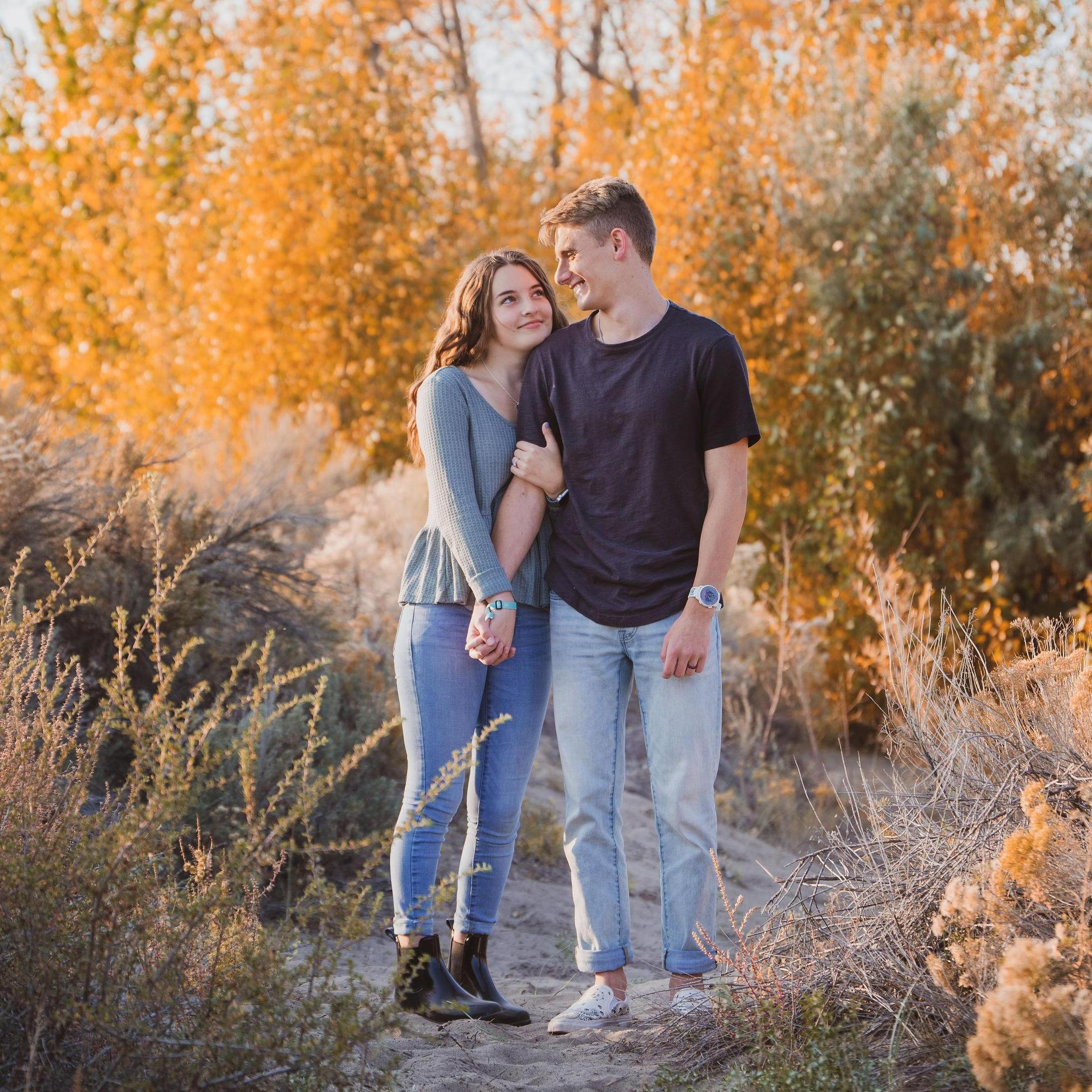 Samantha Skelton and Dane Dennett's Wedding Website