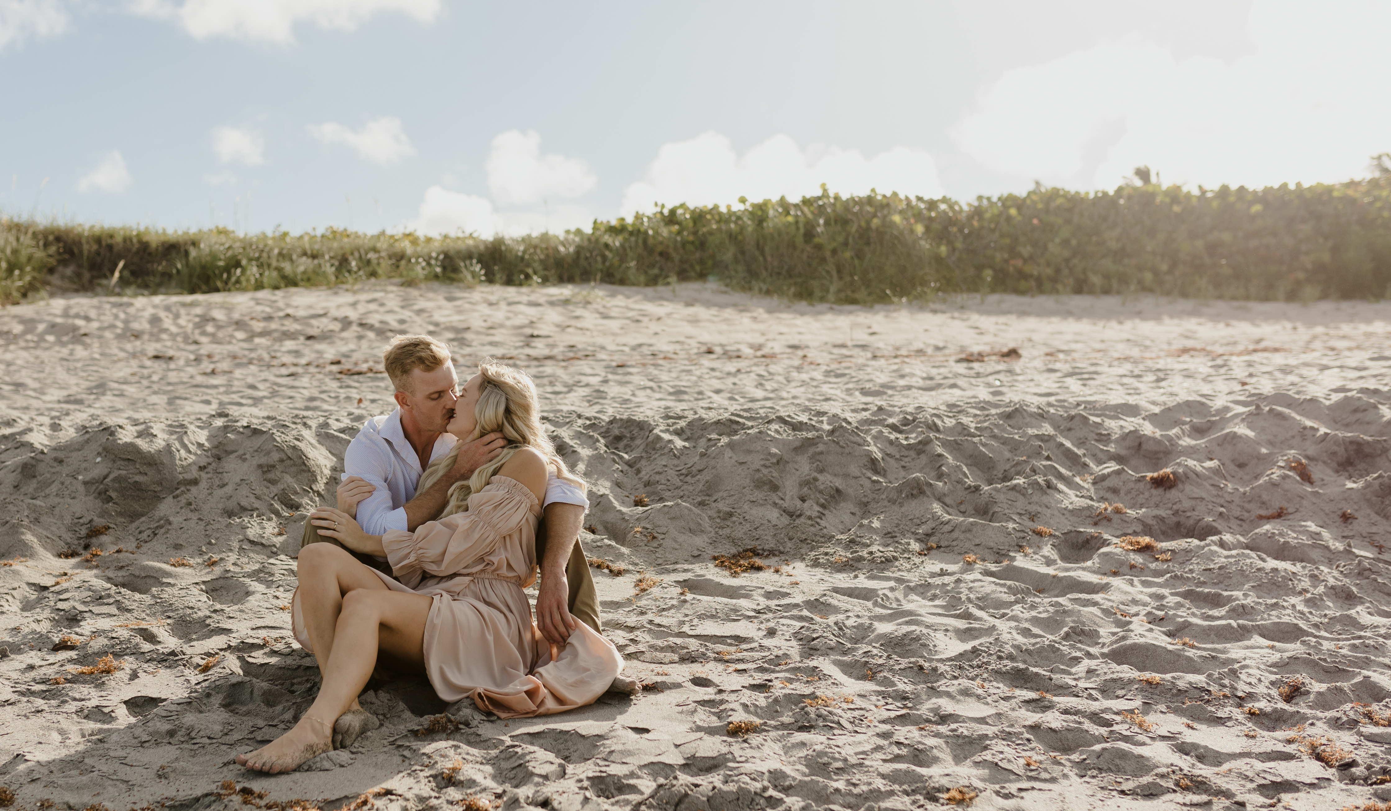 Alyssa Avery and AJ Bales' Wedding Website