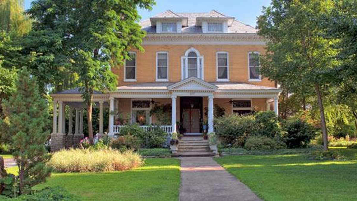 BEALL MANSION An Elegant Bed & Breakfast Inn | Wedding Venues | Cost ...
