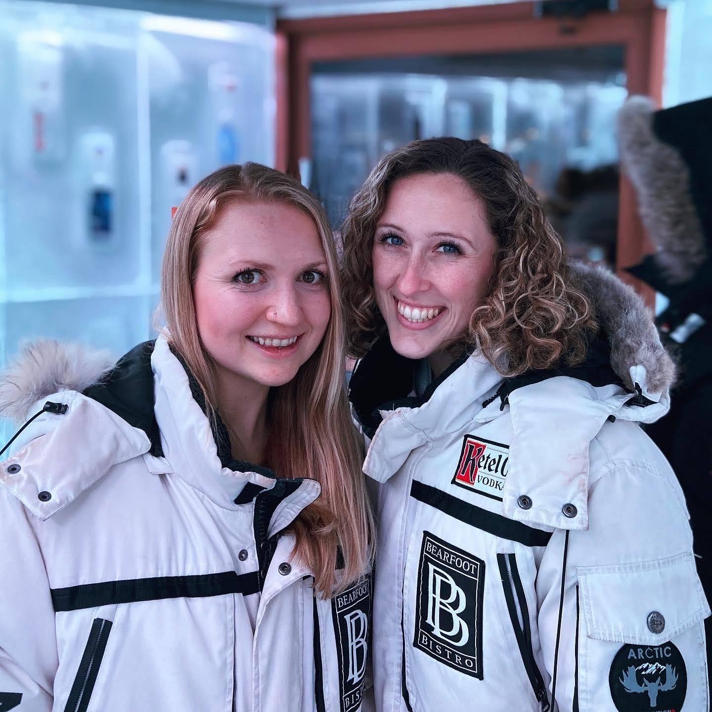 Jessica Danzer and Evan Hills's Wedding Website