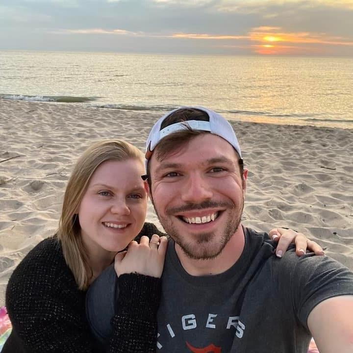 Holli Sommerfeld and Cameron Simon's Wedding Website