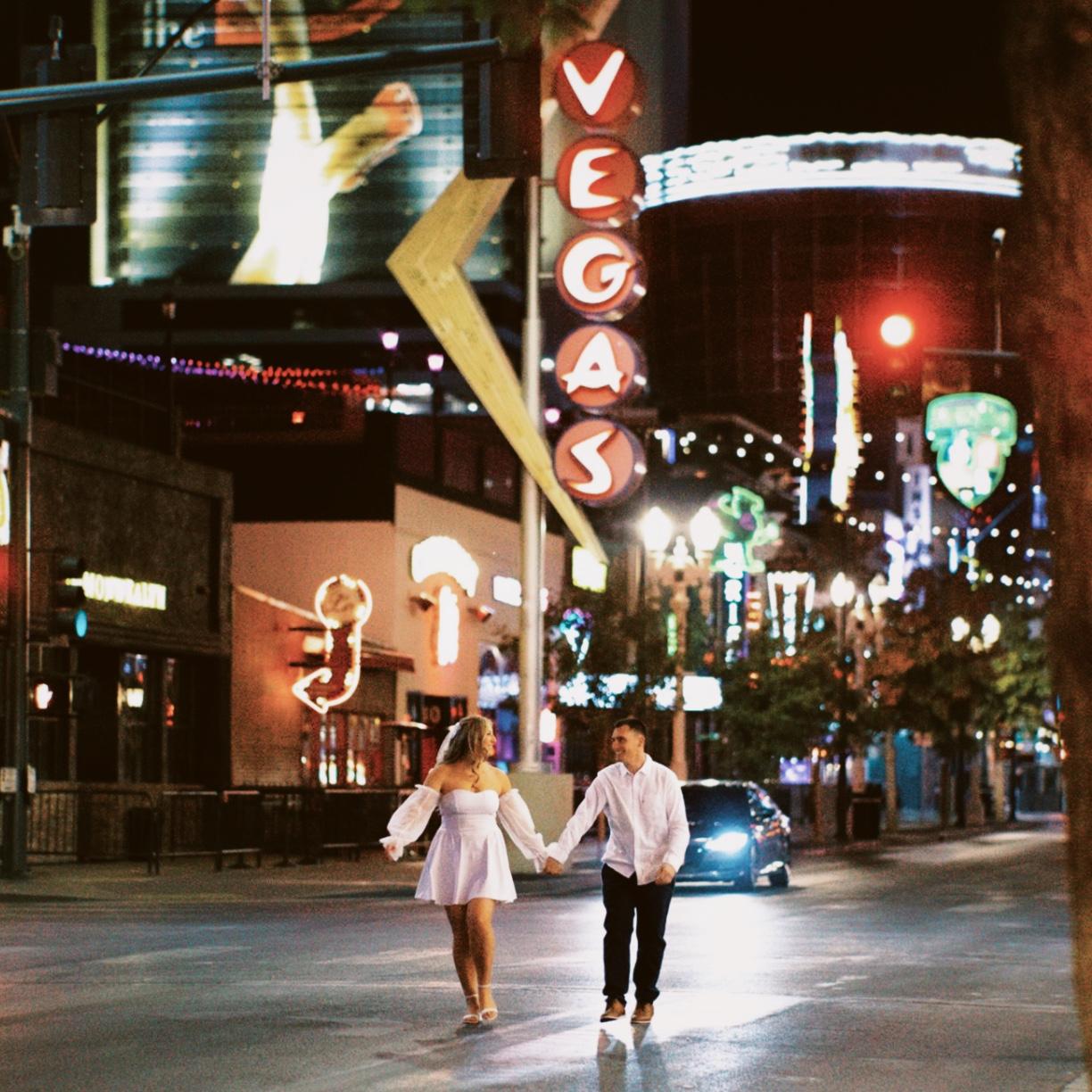 Caitlyn Schoen and Campbell Powell's Wedding Website