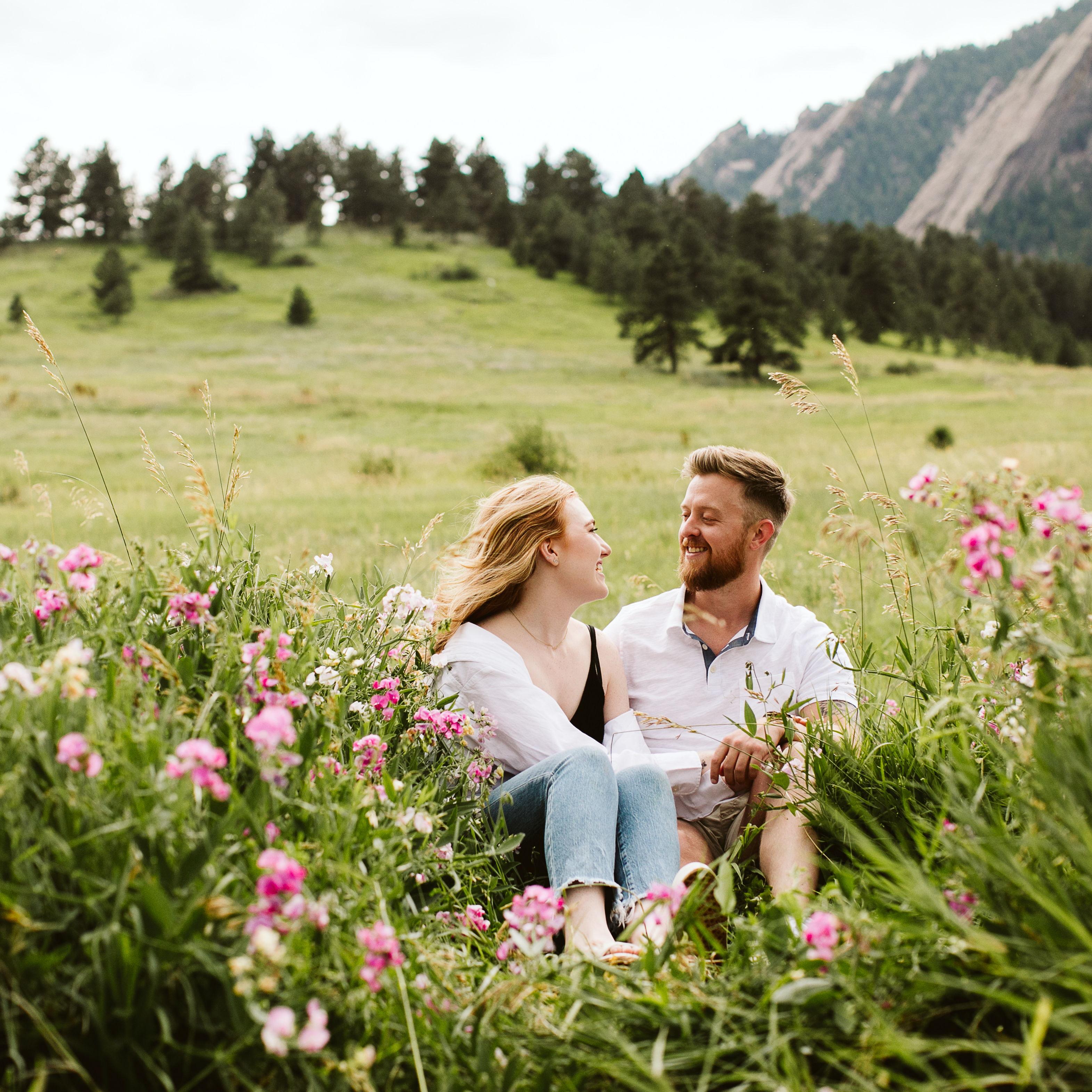 Erin Gravatte and Ryan Furlong's Wedding Website