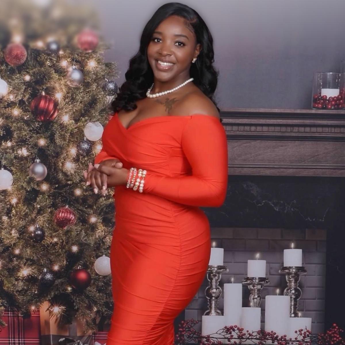 Cherelle Hills and Deylyne Hills' Wedding Website