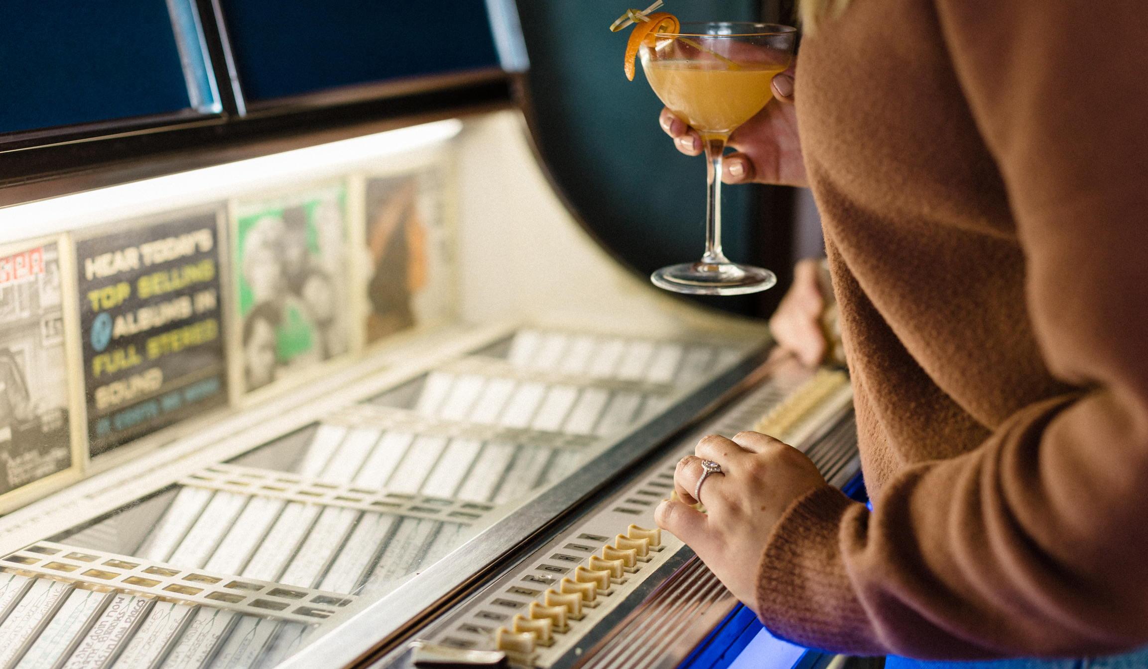 Jamie Zenger and Peter Byrnes' Wedding Website