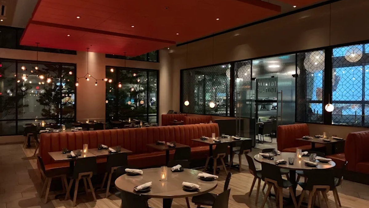 Chroma Modern Bar + Kitchen | Wedding Venues | Cost, Reviews & Photos ...