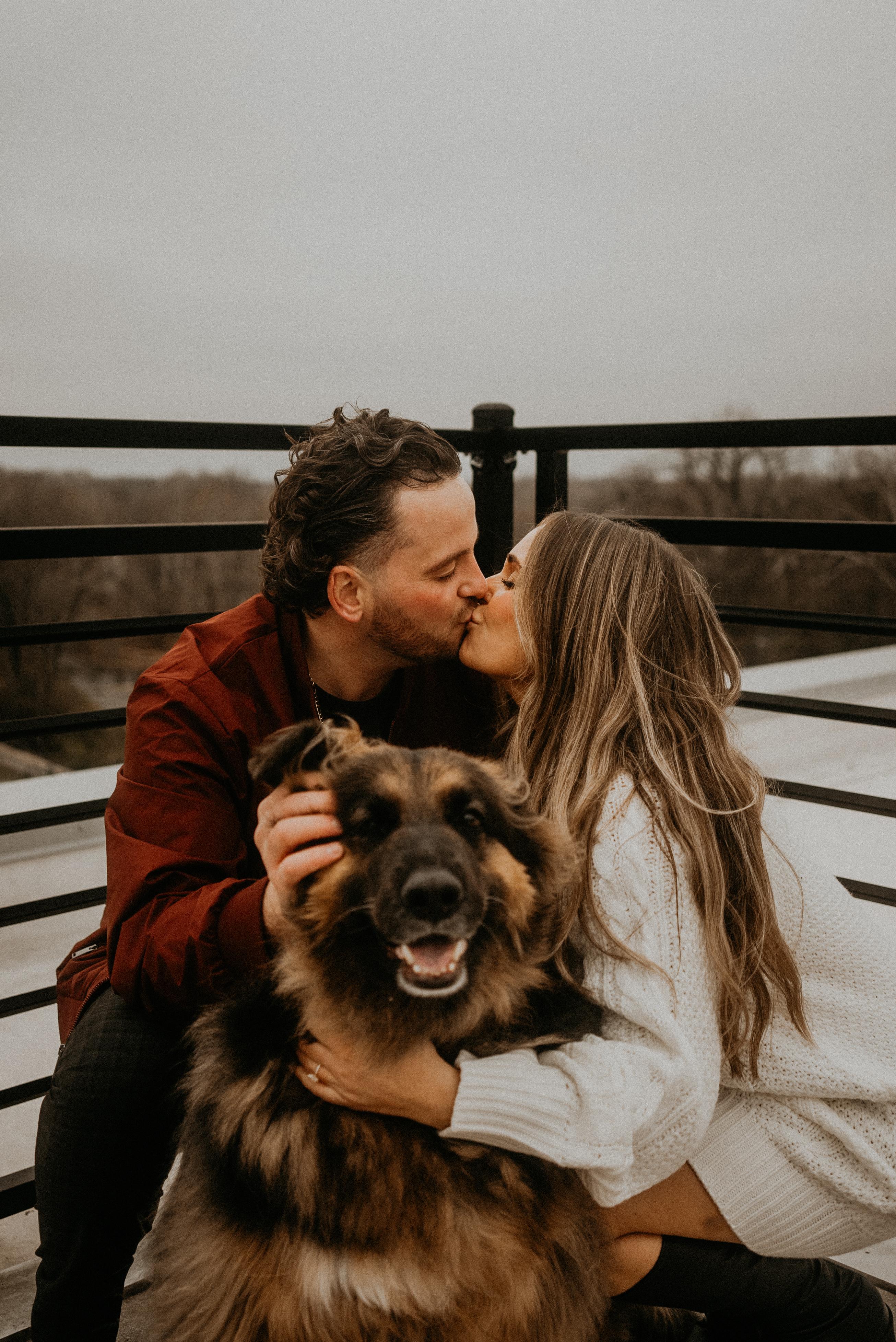 Chelbee DellaValle-Jones and Austin Gretencord's Wedding Website