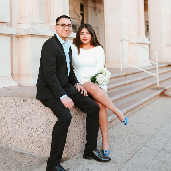 Frida A. Leija Reyes and Jose A. Hernandez's Wedding Registry on Zola