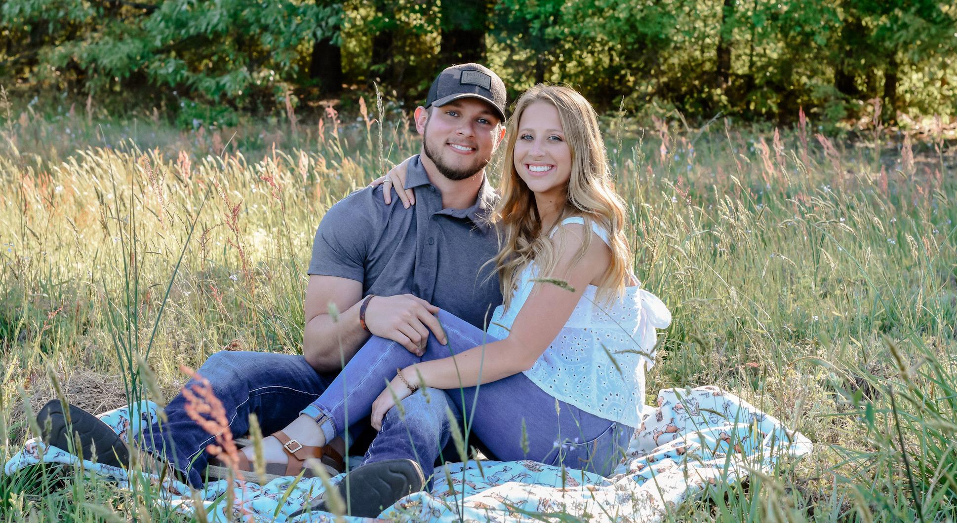 Sydney Frame and Garrett Workman's Wedding Website