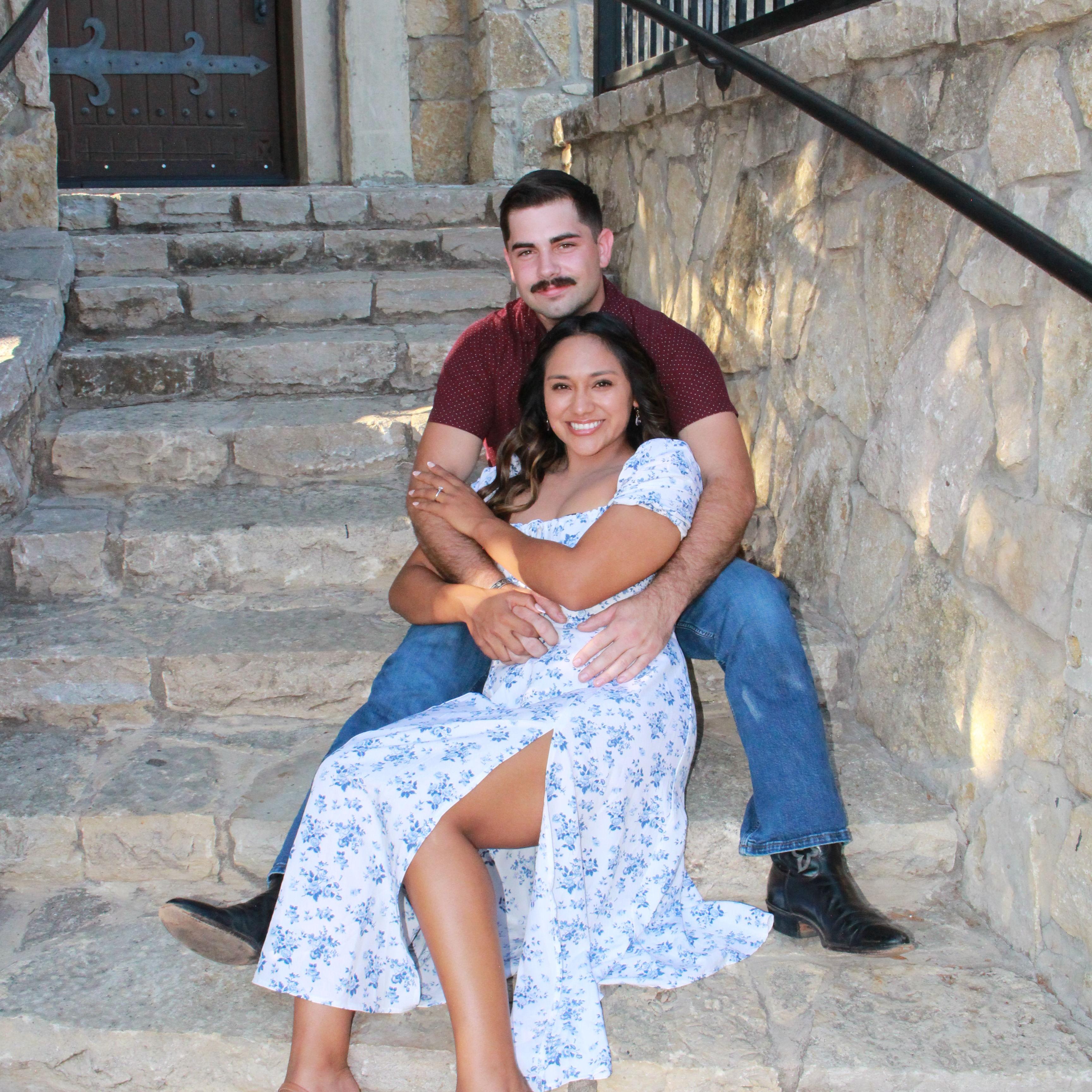 Elizabeth Mondragon and Liam Poole's Wedding Website