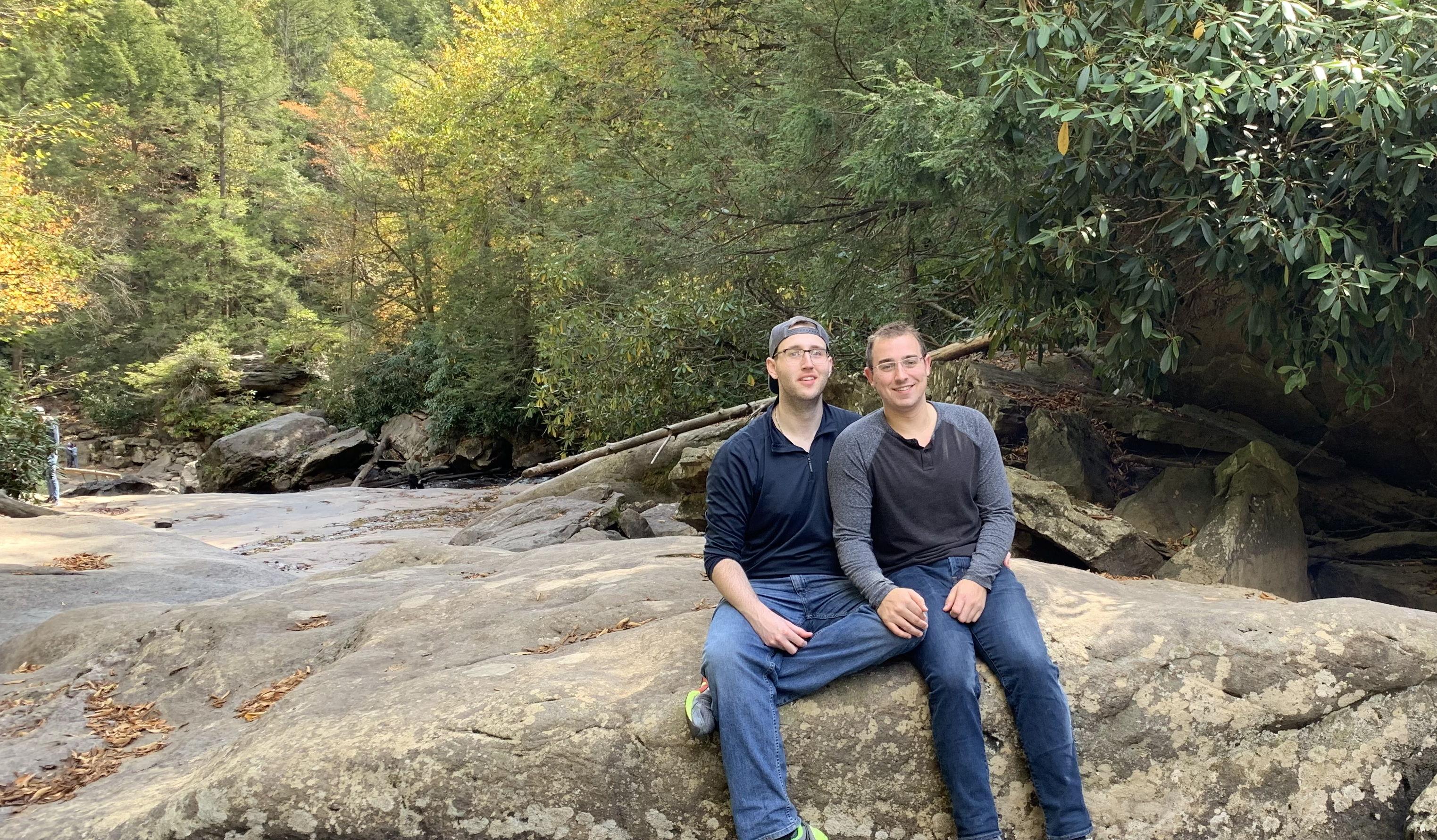 Christopher Kendra and Austin Thomas' Wedding Website