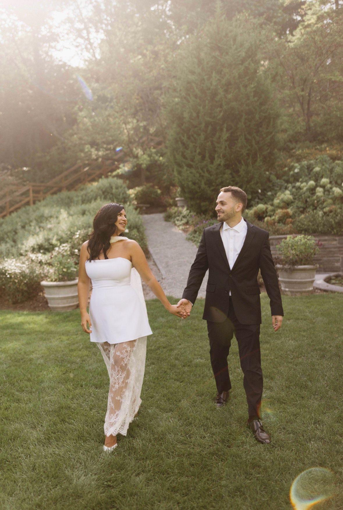 Stephani Argandoña and Jason Bernstein's Wedding Website