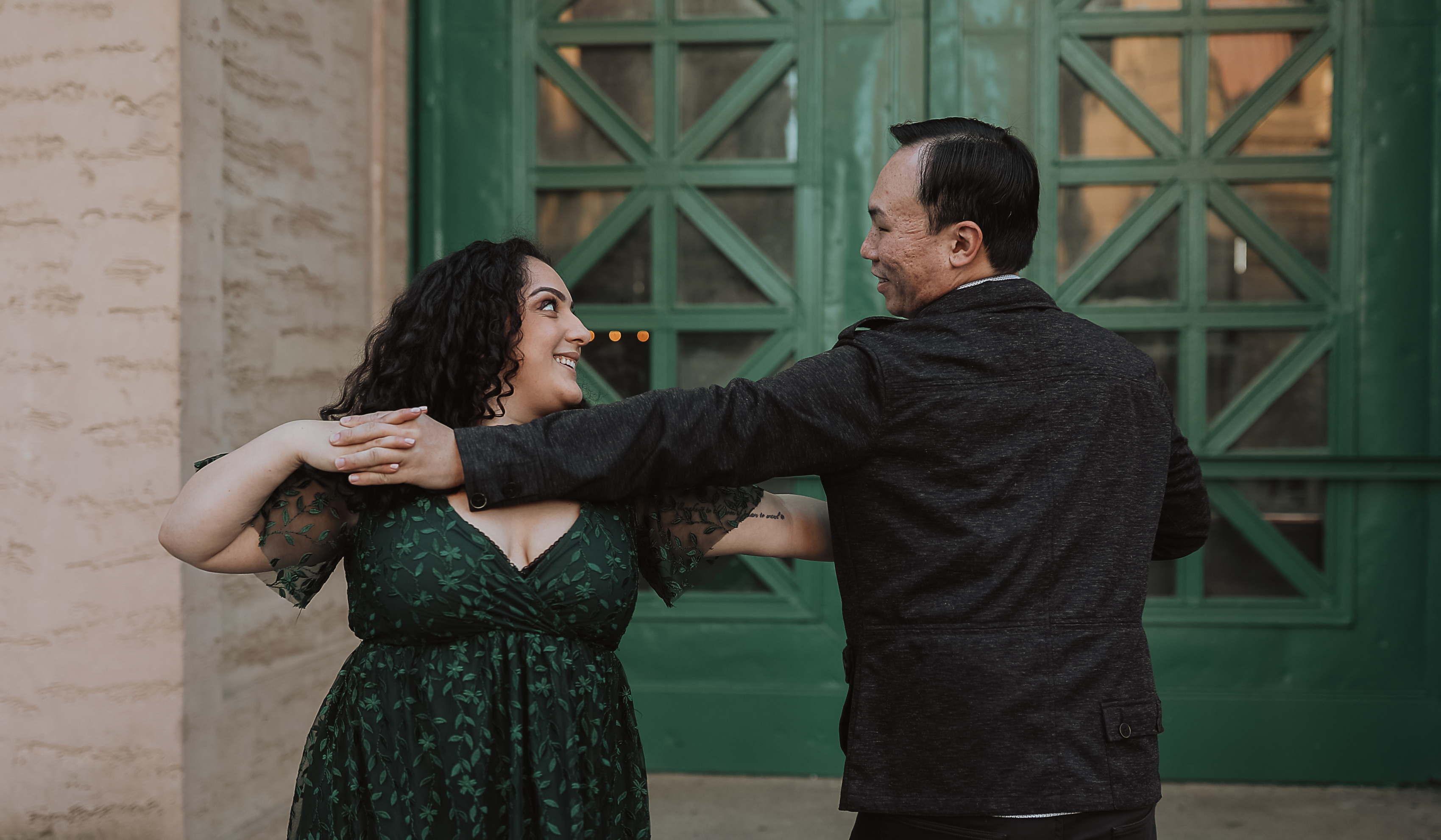 Aryana Davani and Derek Siu's Wedding Website