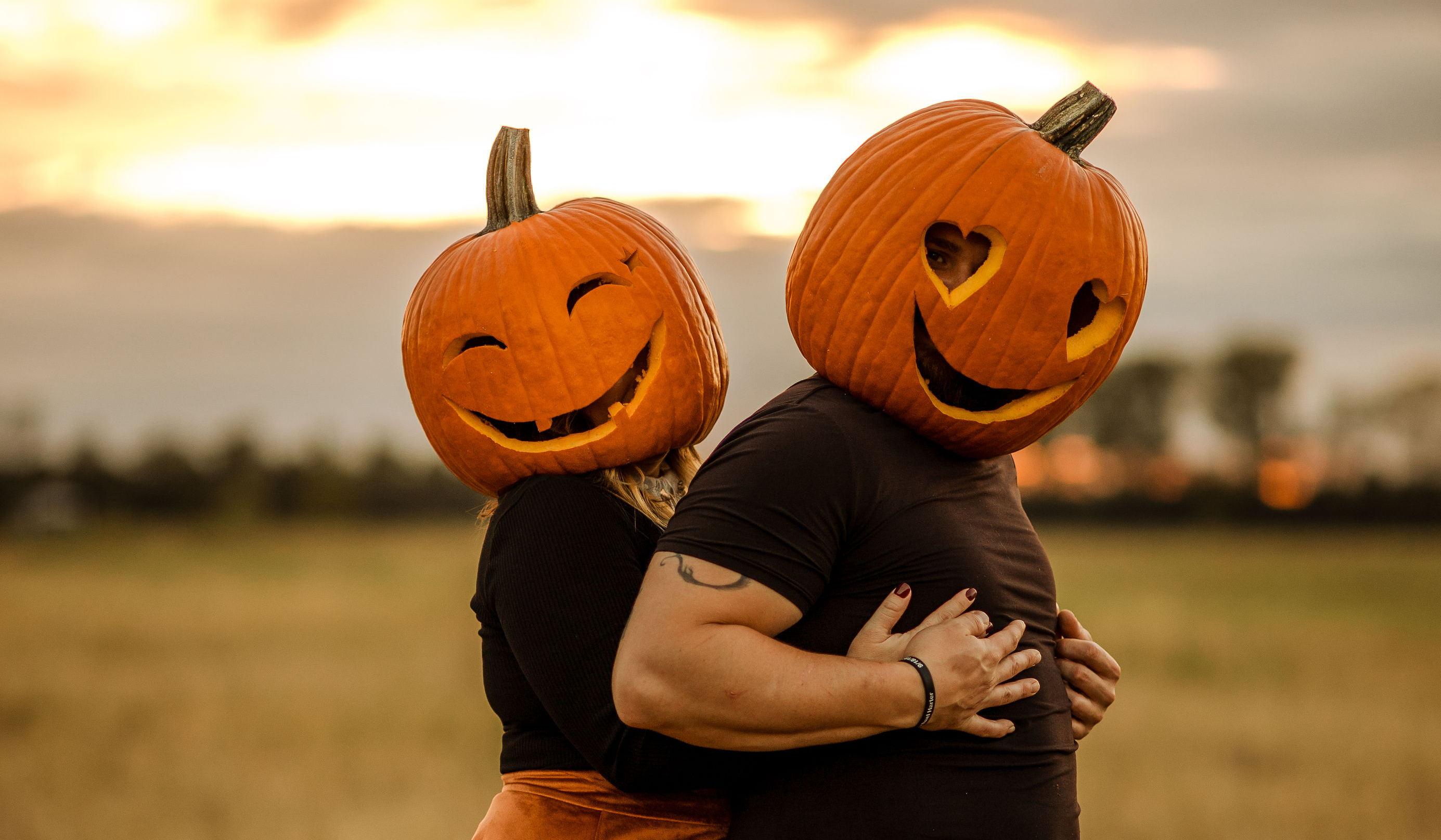 Roxanna Chapman and Jacob Beckett's Wedding Website