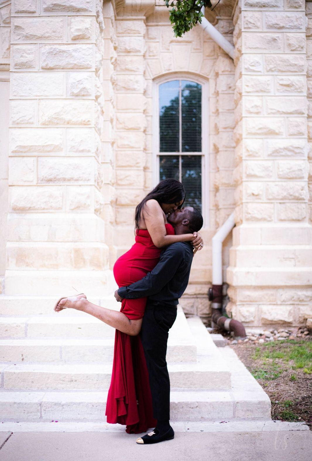 Aja Moore and LeeAndrew Holloway's Wedding Website