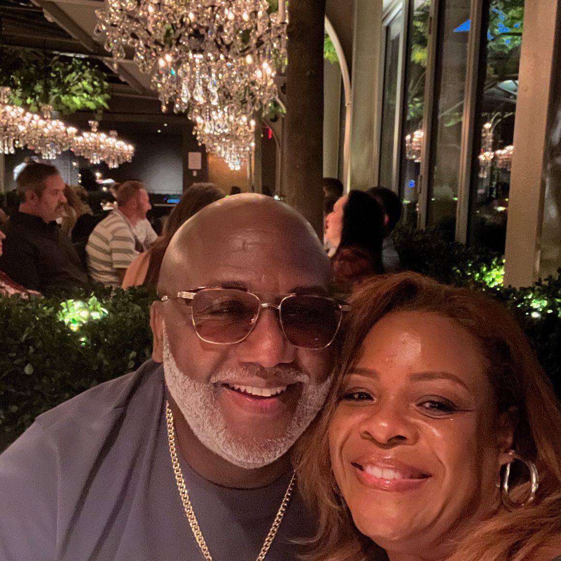 Lisa Williams and Adrian Roane's Wedding Website