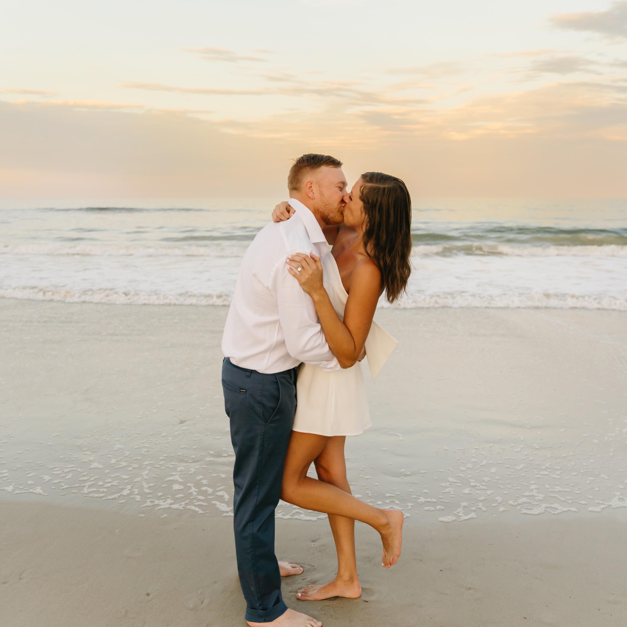 Ally Mackay and Brogan Warwin's Wedding Website