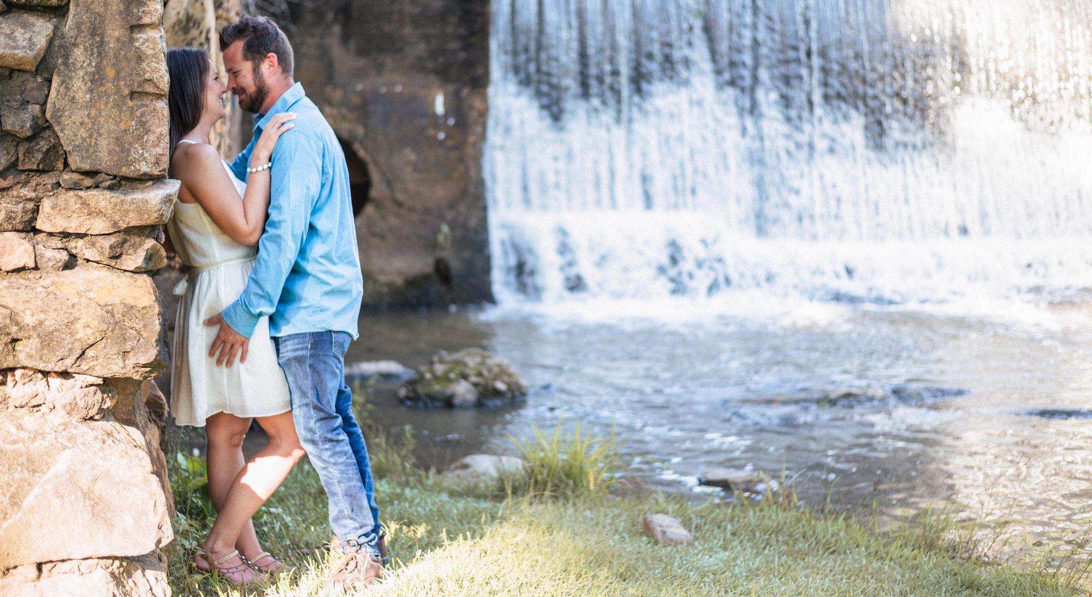 Grace Elsberry and Christopher Murphy's Wedding Website