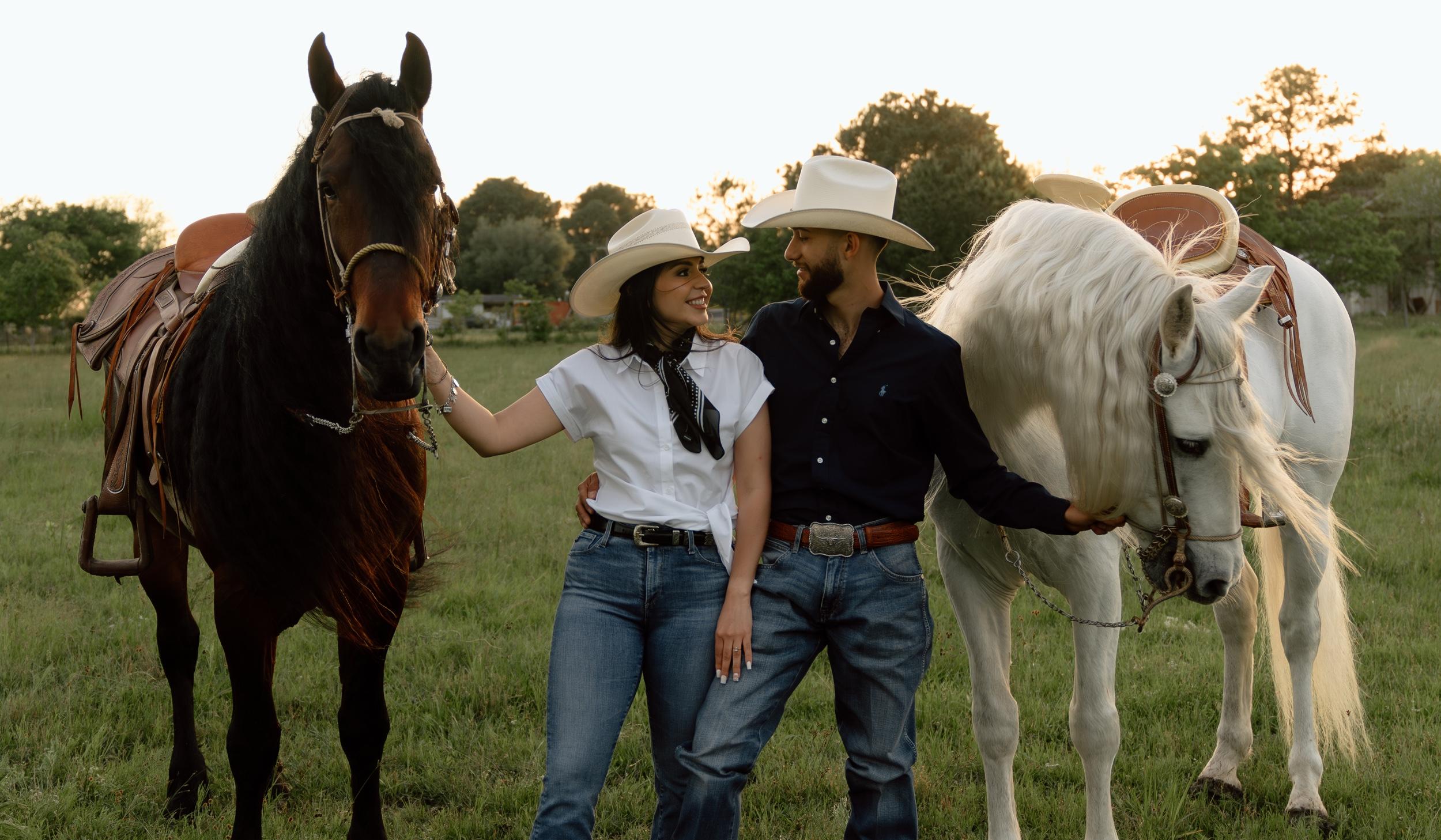 Jennifer Santibañez and Raul Gomez's Wedding Website