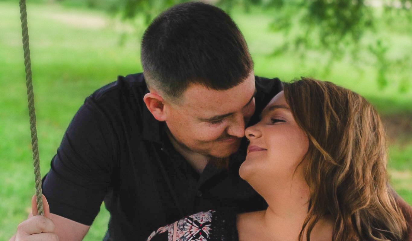 Ashlynn Stanbro and Travis Livingston's Wedding Website