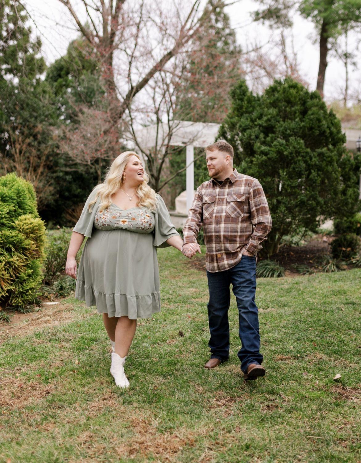 Christine Lienau and Gage Rakes' Wedding Website