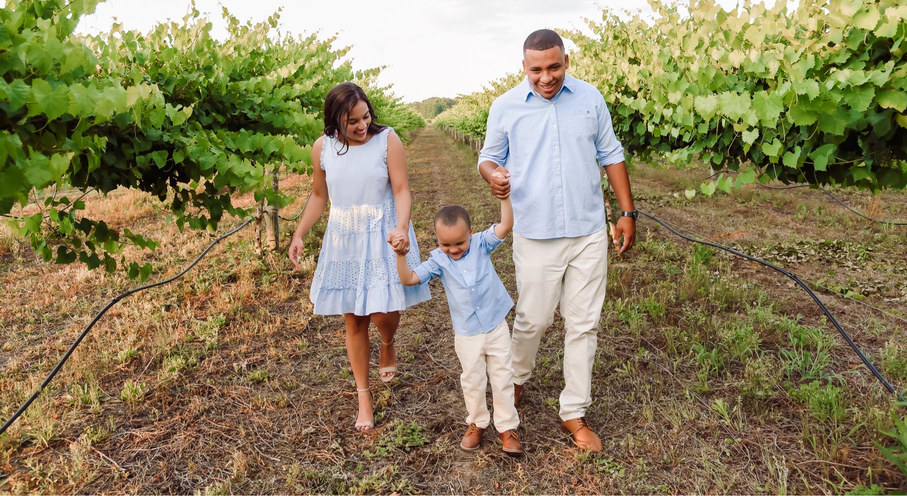 Kristin Locklear and Larry Jones' Wedding Website